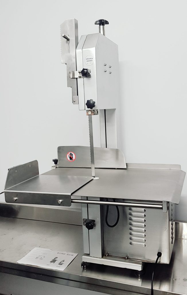 MEAT CUTTING MACHINE – BANDSAW - GROUP MARKVET