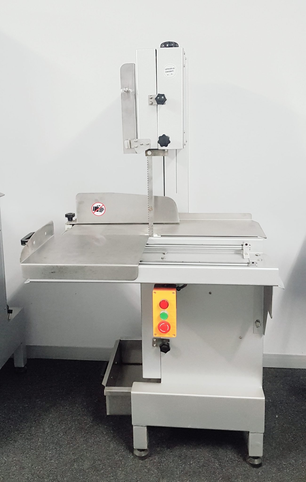 MEAT CUTTING MACHINE – BANDSAW - GROUP MARKVET